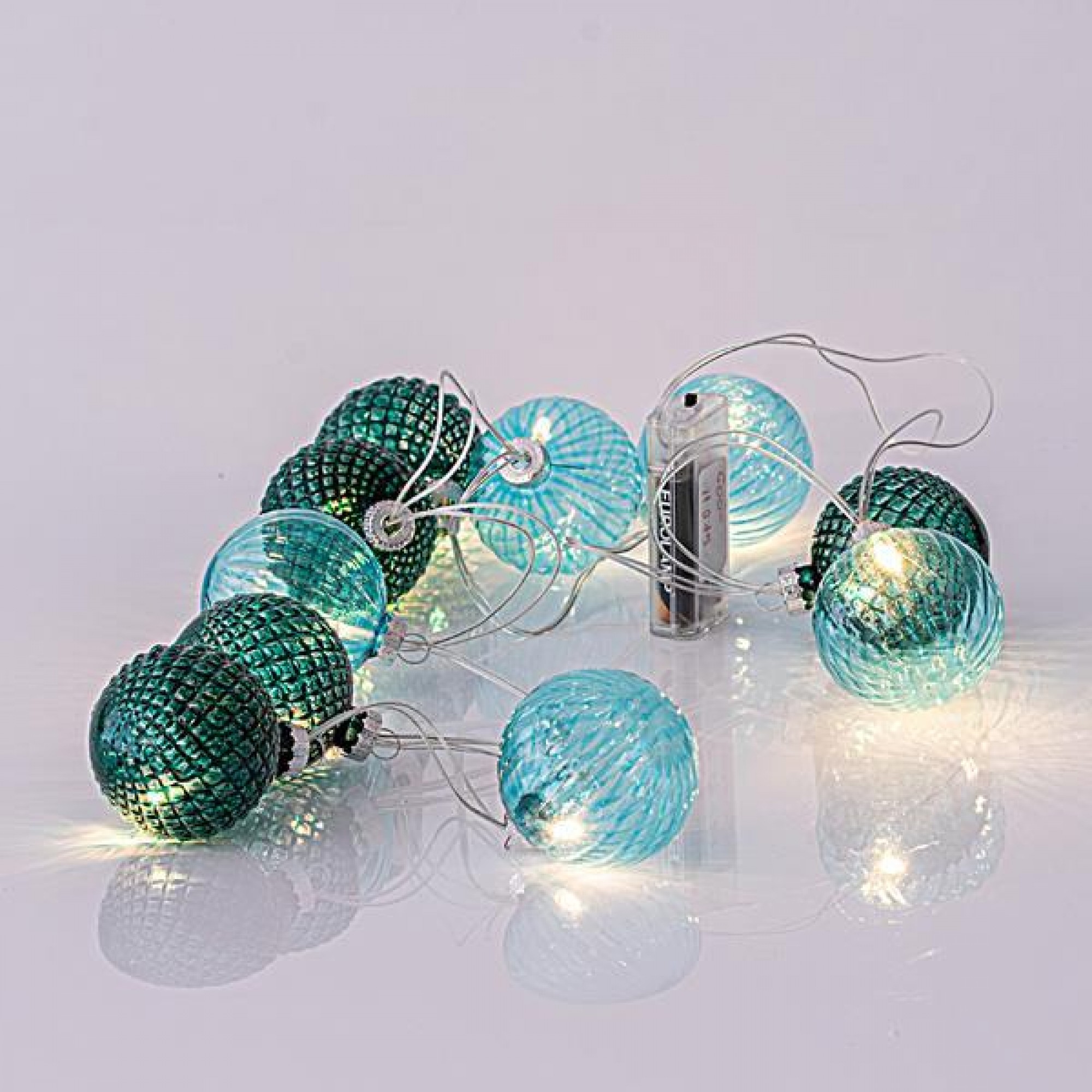 ΣΕΙΡΑ, 10 LED 5MM, ΜΕ ΠΡΑΣΙΝΕΣ ΓΥΑΛΙΝΕΣ ΜΠΑΛΕΣ 6CM, ΜΠΑΤΑΡΙΑΣ, ΔΙΑΦΑΝΟ ...